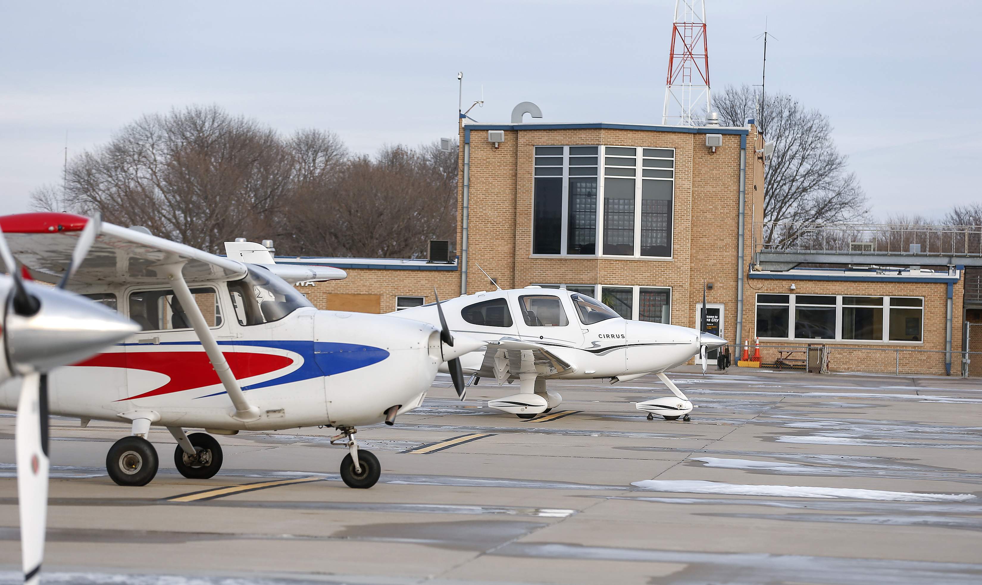 Private Jet Iowa City Airport Central Jets Private Jet Iowa City Airport Central Jets